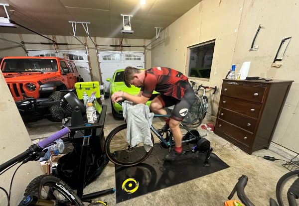 Elite Cyclist Hayden Pucker - The Zommunique'