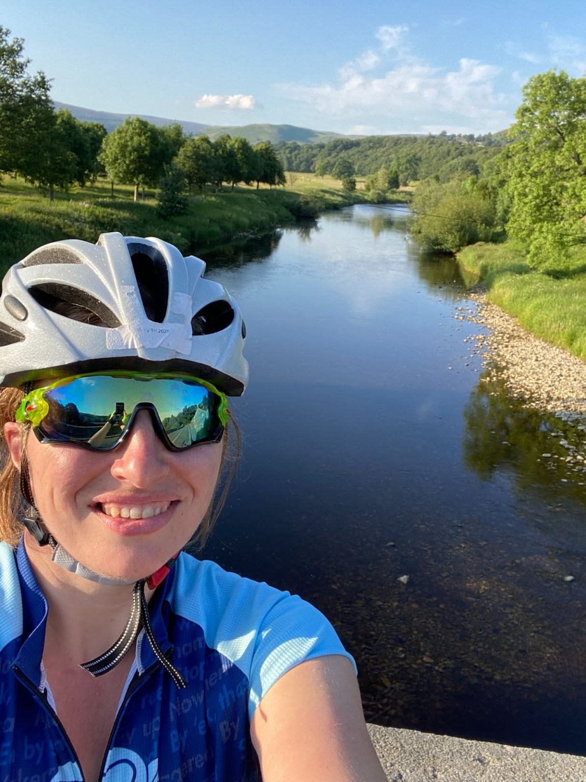 Elite Cyclist Hollie Burgin - The Zommunique'